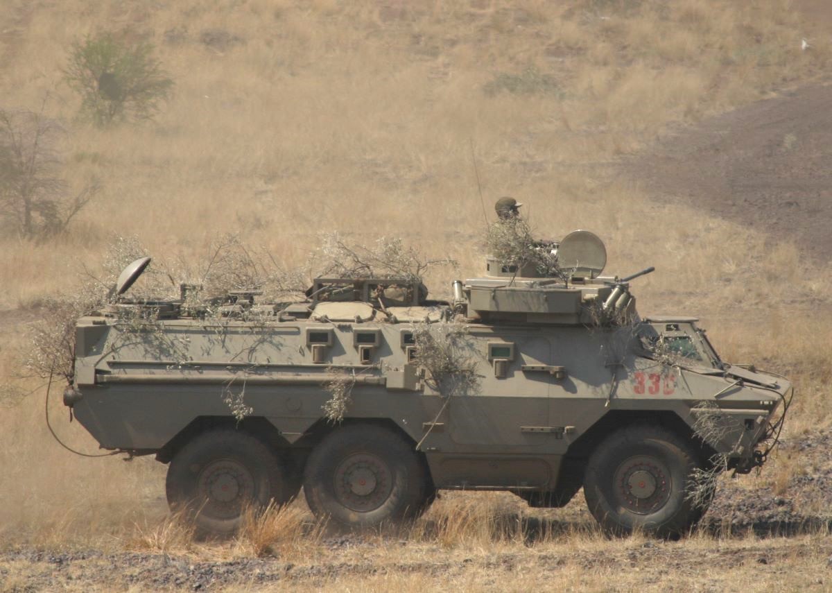 WarWheels.Net- Ratel 20 ICV Photos